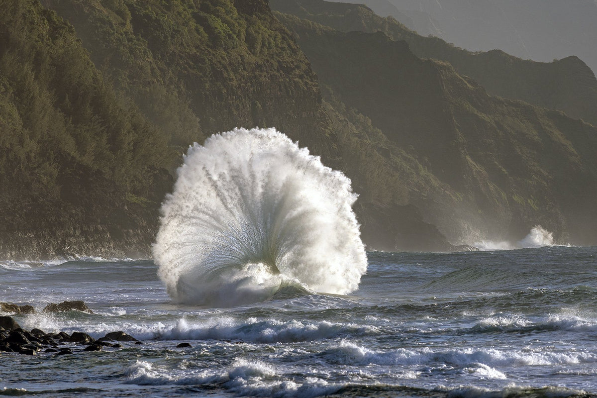 Island Fan - Fine Art Photo of Two Waves Colliding in Hawaii ...